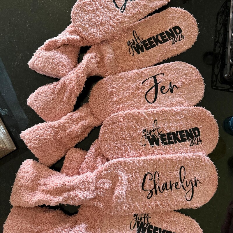 Girls Trip Gifts - 60+ Gift Ideas for 2024