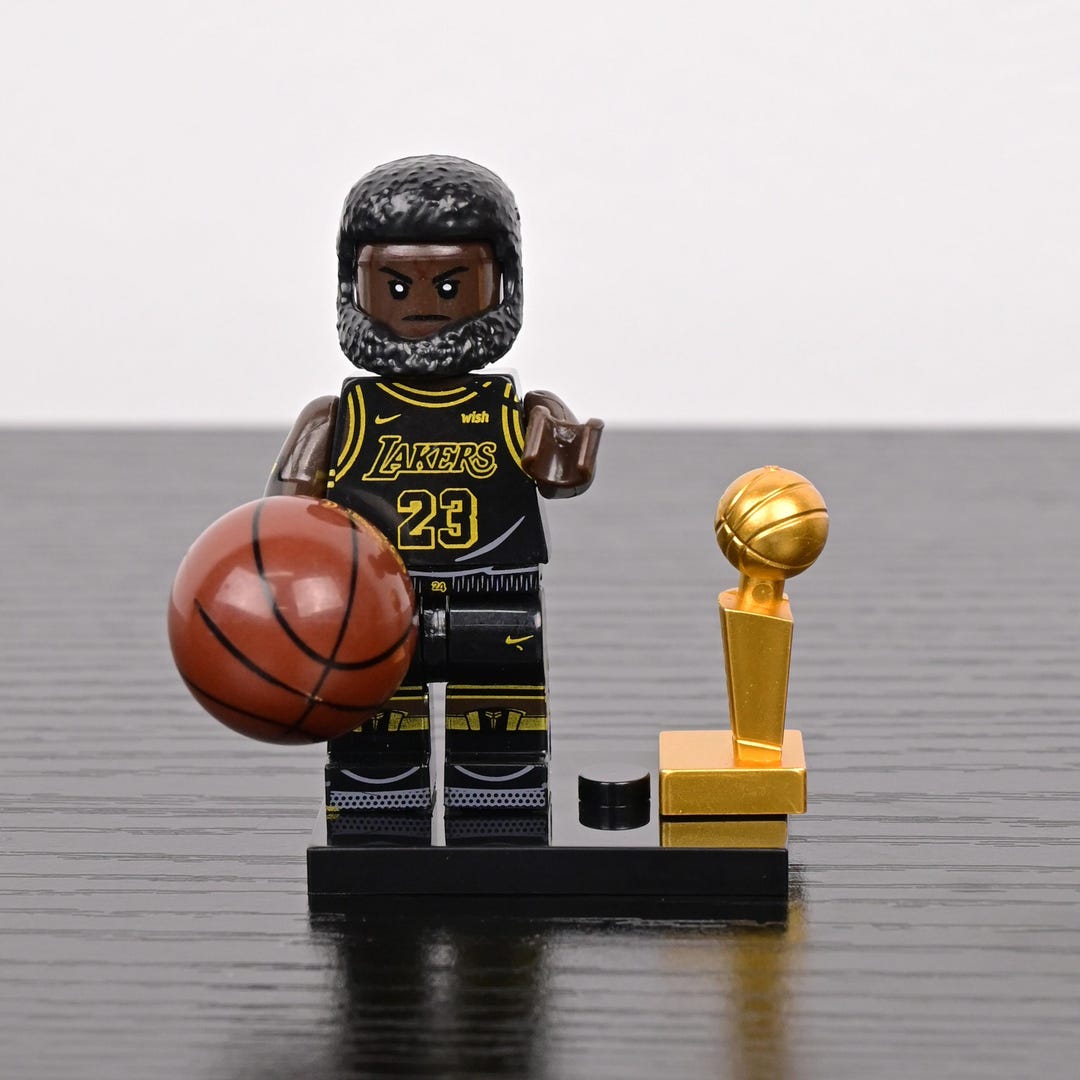 LEBRON JAMES Figure Lakers Statement Edition - 2020 Finals MVP With ...