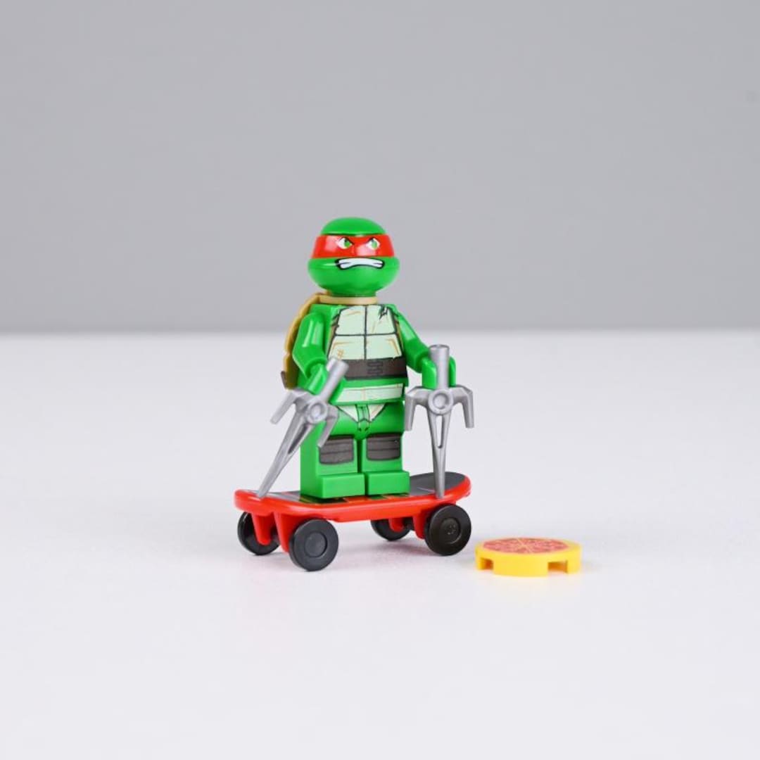 Raphael Minifigure | Teenage Mutant Ninja Turtles Fighter | Red Mask ...