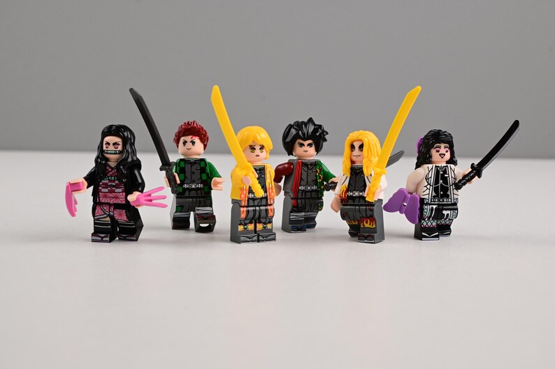 Demon Slayer Minifigure Set of 6: Tanjiro, Nezuko, Rengoku, Giyuu ...