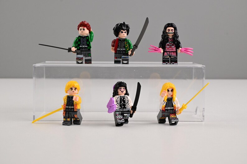 Demon Slayer Minifigure Set of 6: Tanjiro, Nezuko, Rengoku, Giyuu ...