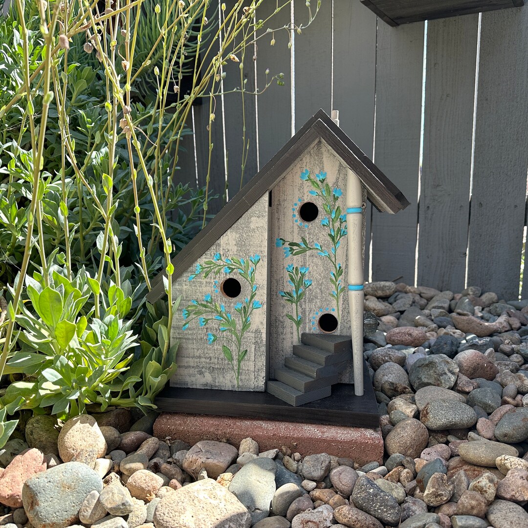 Large Post Mount Birdhouse, Rustic Unique Birdhouse, Cedar Wooden ...