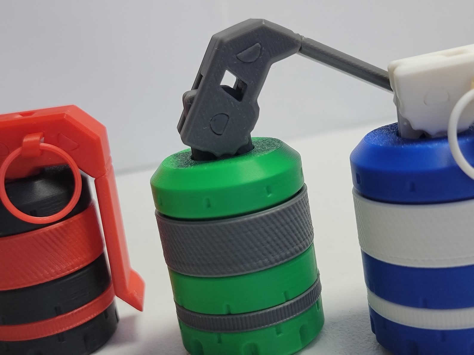 3D Printed Fidget Grenade Toy – 5-in-1 Stress Relief Spinner - Etsy