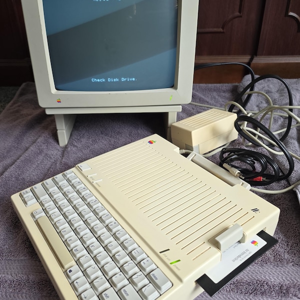 Vintage Computer Monitor - Etsy