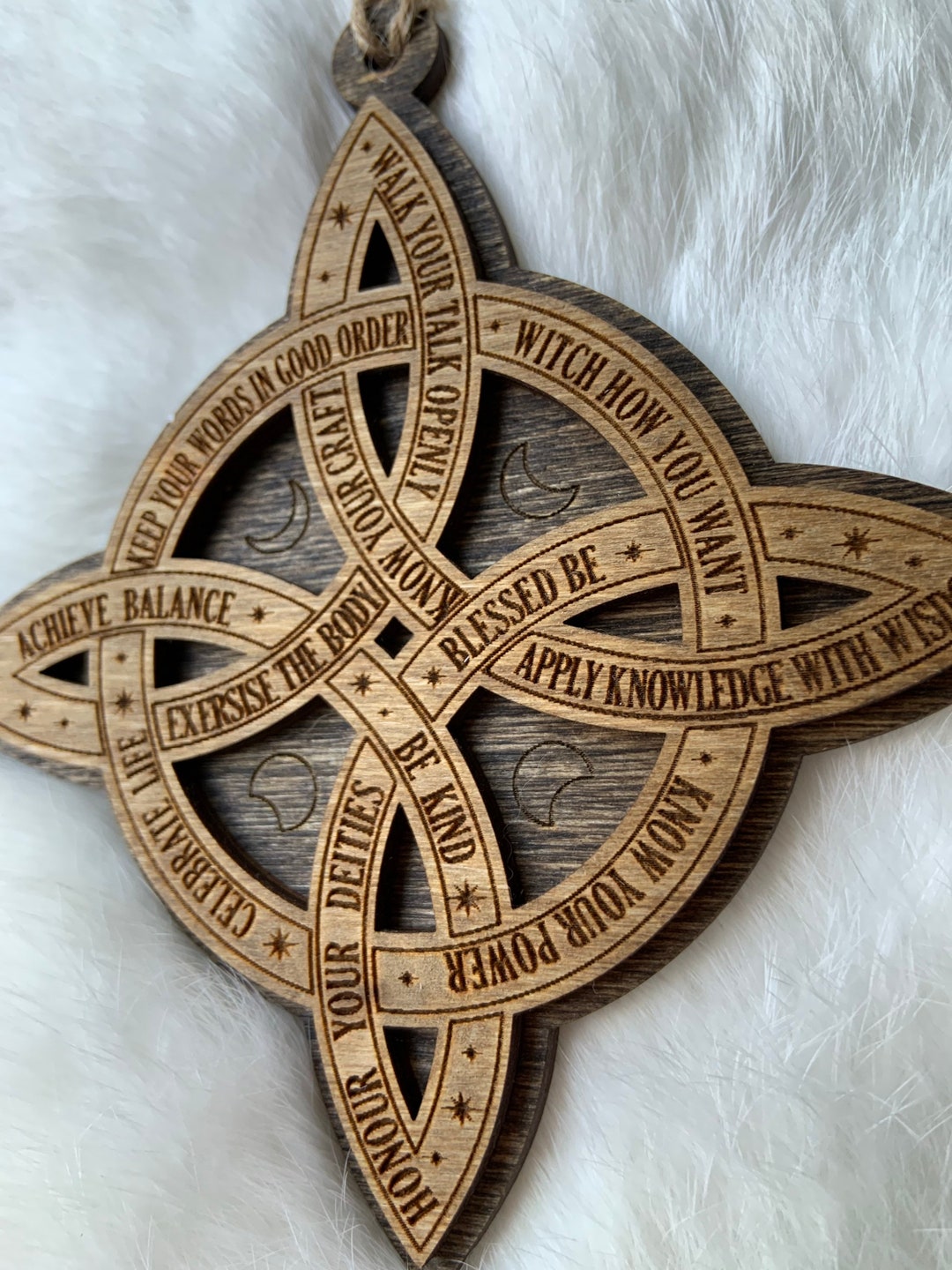 Four Point Witch Protection Knot Ornament Amulet - Etsy