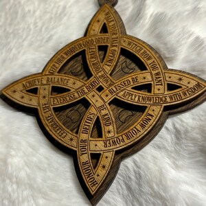 Four Point Witch Protection Knot Ornament Amulet - Etsy