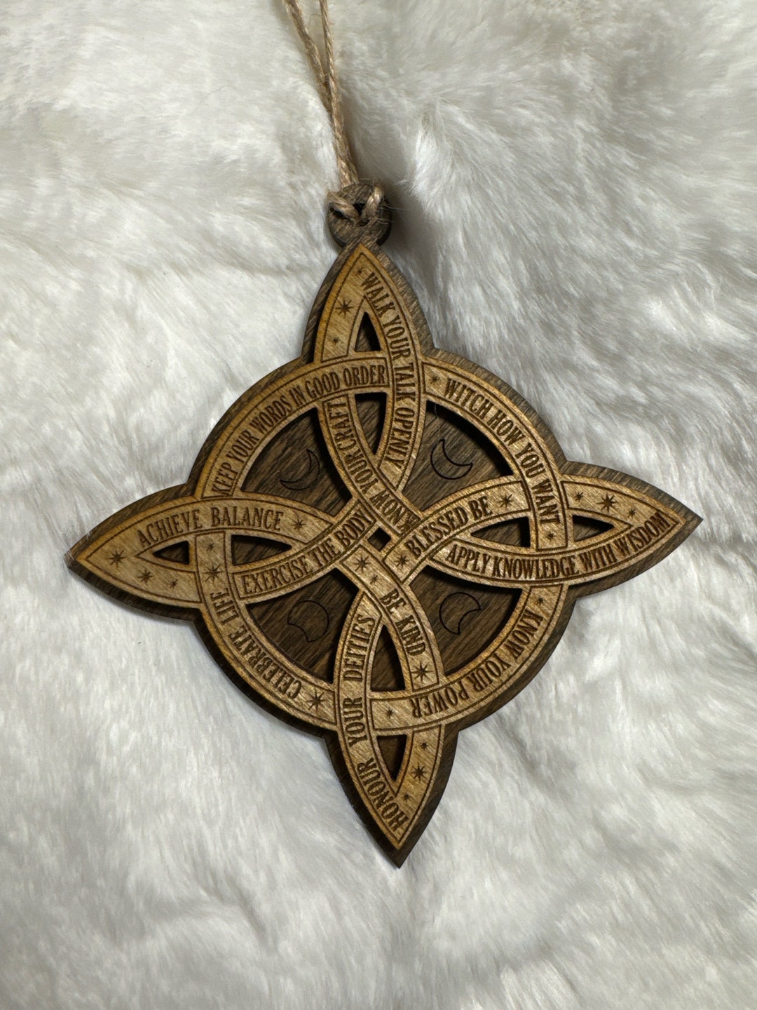 Four Point Witch Protection Knot Ornament Amulet - Etsy