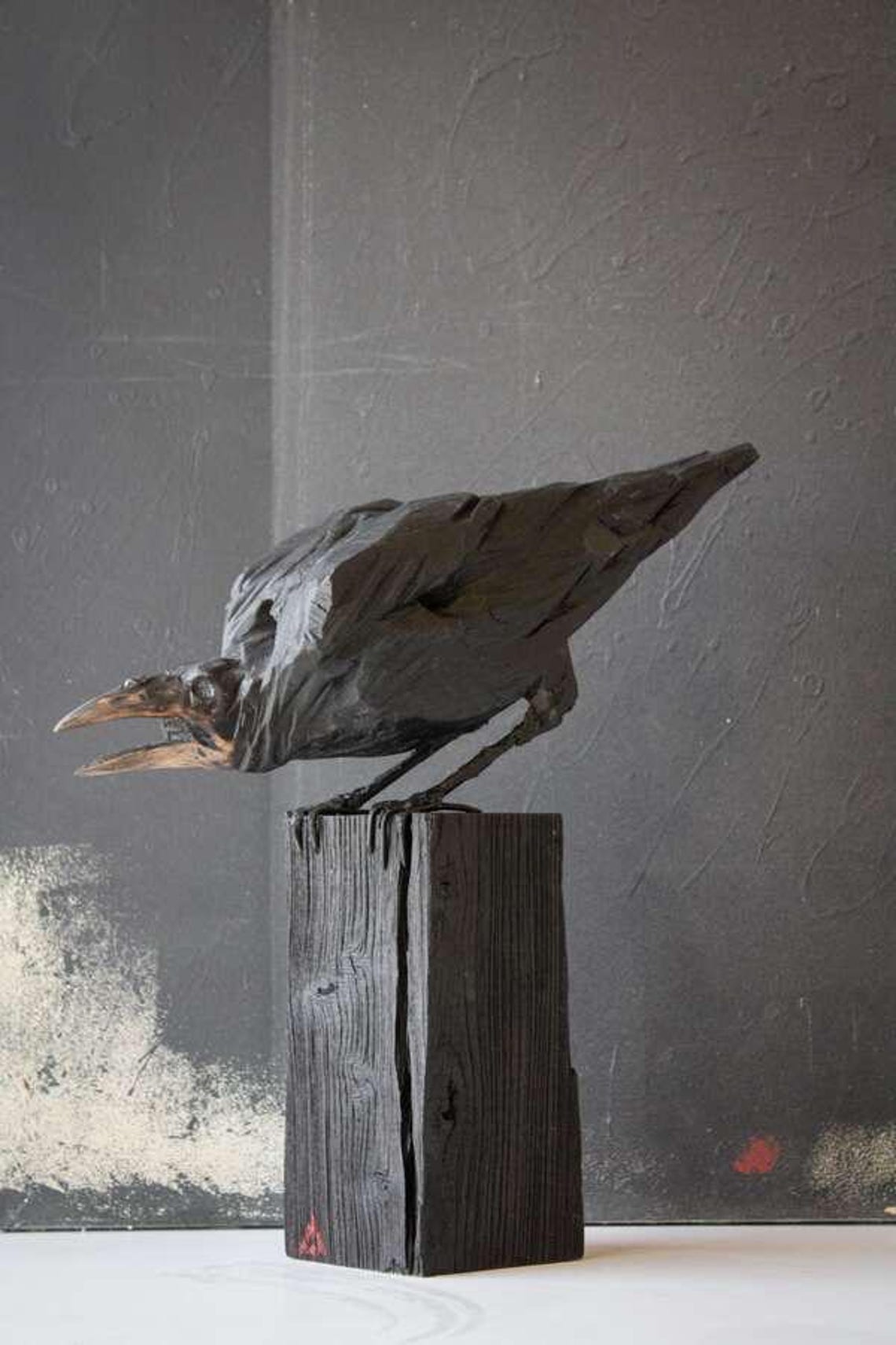 Hand Painted Raven Statue • Gothic Home Decor • Dark Academia Crow ...