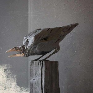 Hand Painted Raven Statue • Gothic Home Decor • Dark Academia Crow ...