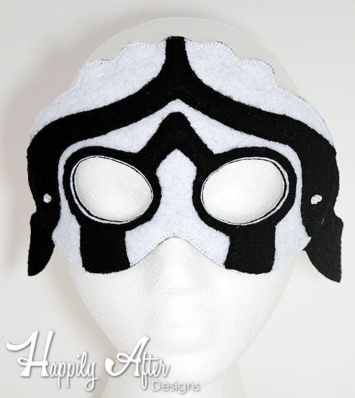 Damselfish Fish Mask Embroidery Design, Fish Mask, Machine Embroidery ...