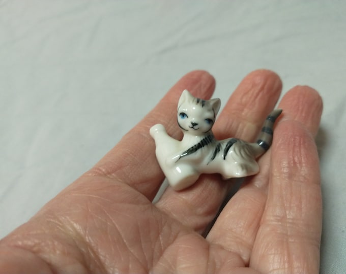 Vintage Bug House Miniature Tabby Cat With Milk Bottle Figurine...tiny ...