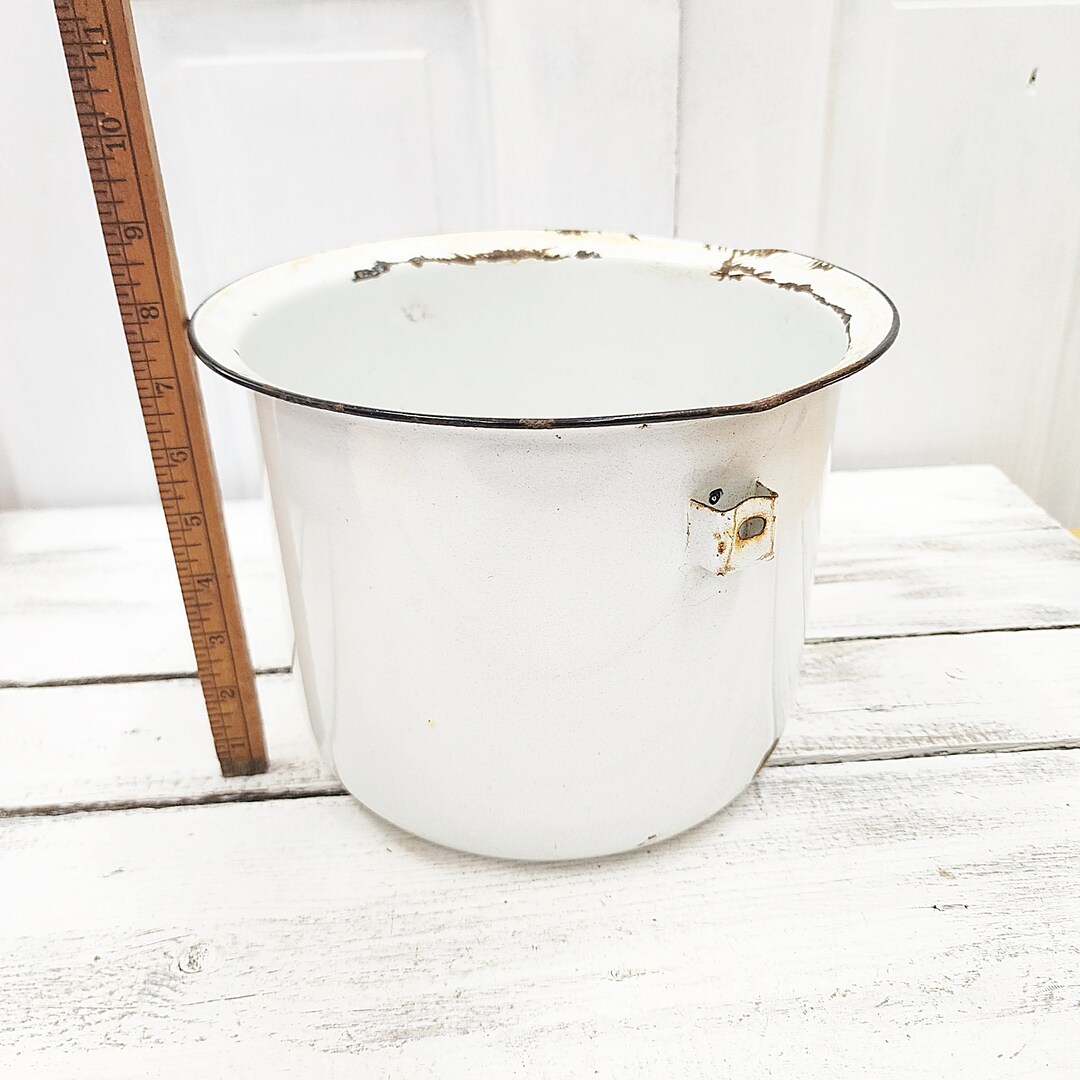 Vintage Enamel Pot Without Handle, HEAVILY Aged, Farmhouse Decor ...