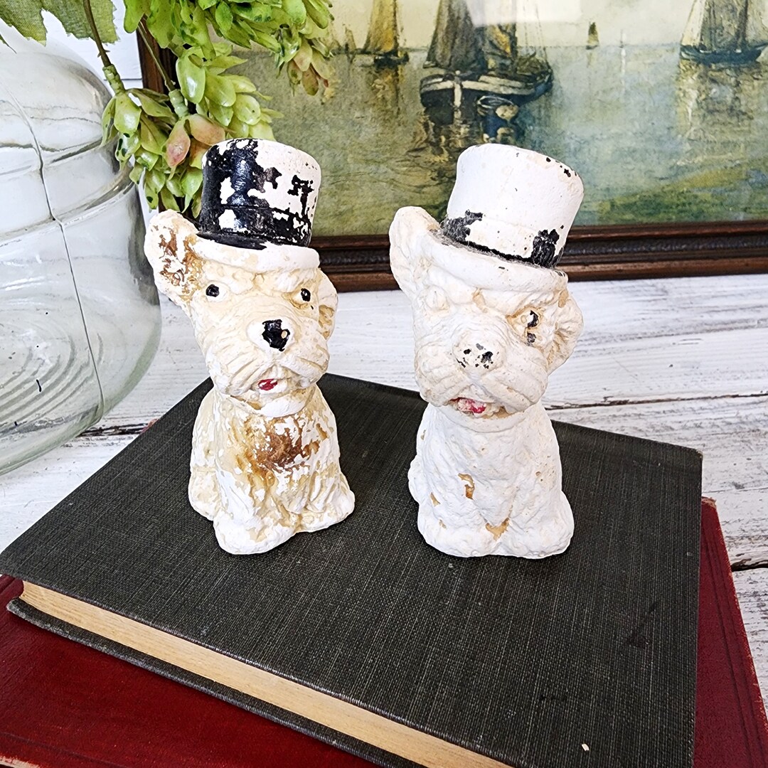 Vintage 1940s Plaster Dogs With Tophats, Pair of Dogs, Knick Knacks ...
