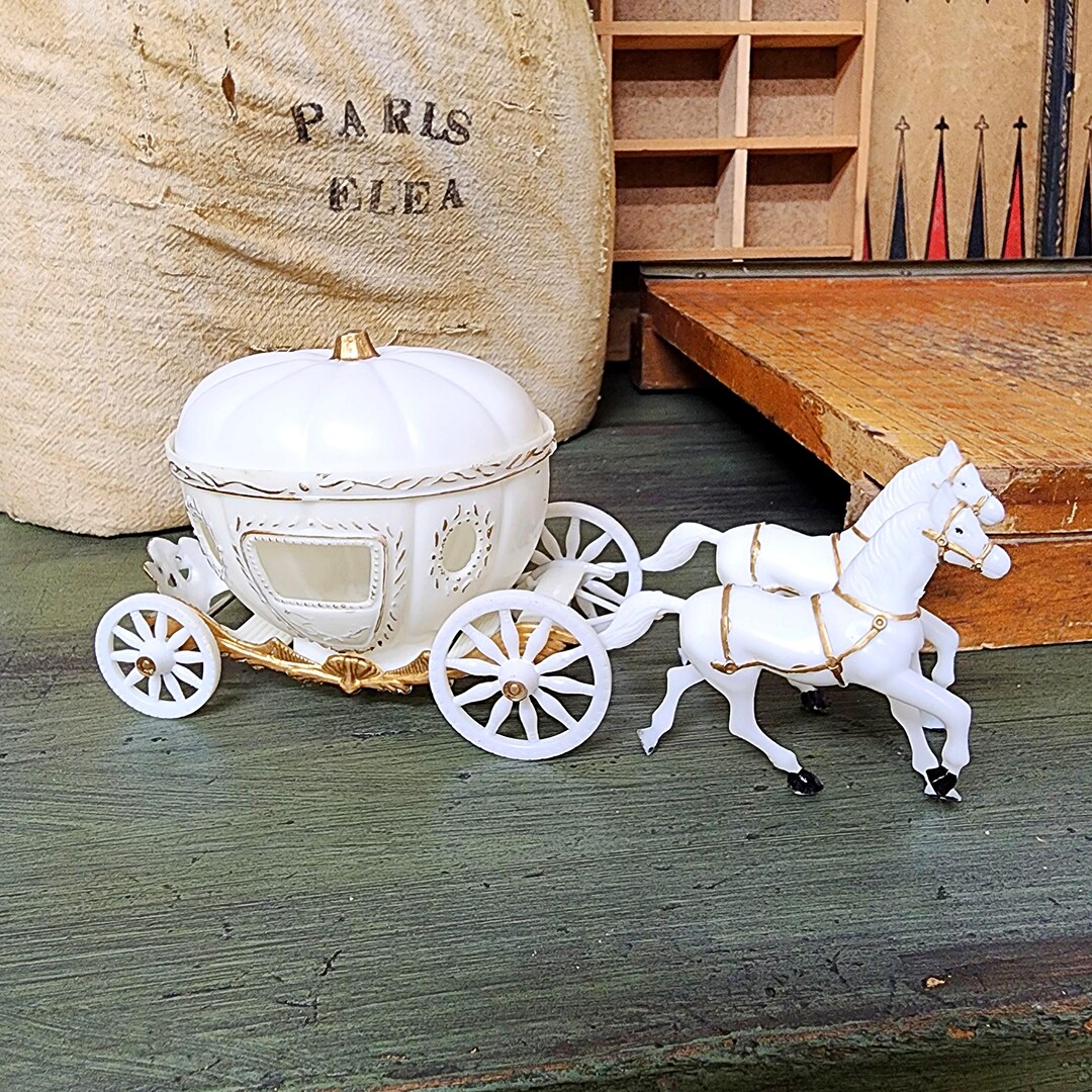 Vintage Cinderella Stagecoach With Horses Cake Topper, Plastic, Vintage ...