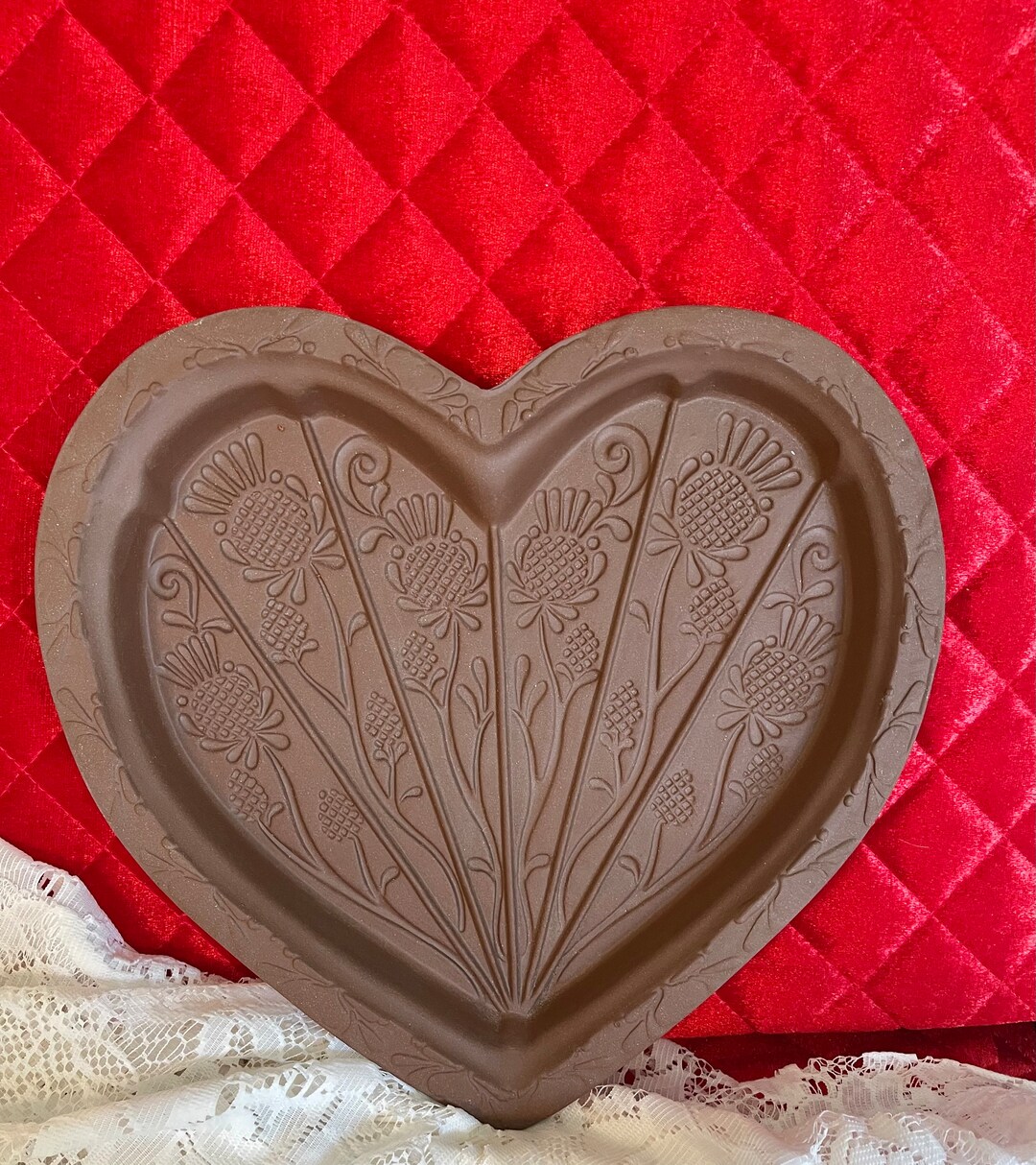 HARTSTONE Pottery Vintage 1989 Heart Shape Thistle Pattern Large Size ...