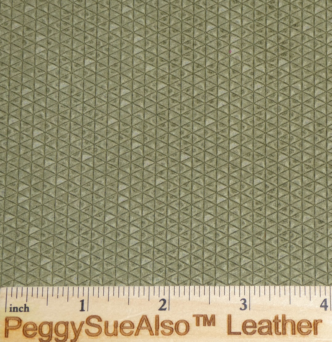 Mini Triangles 8x10 Mini Triangles OLIVE / Light - Etsy