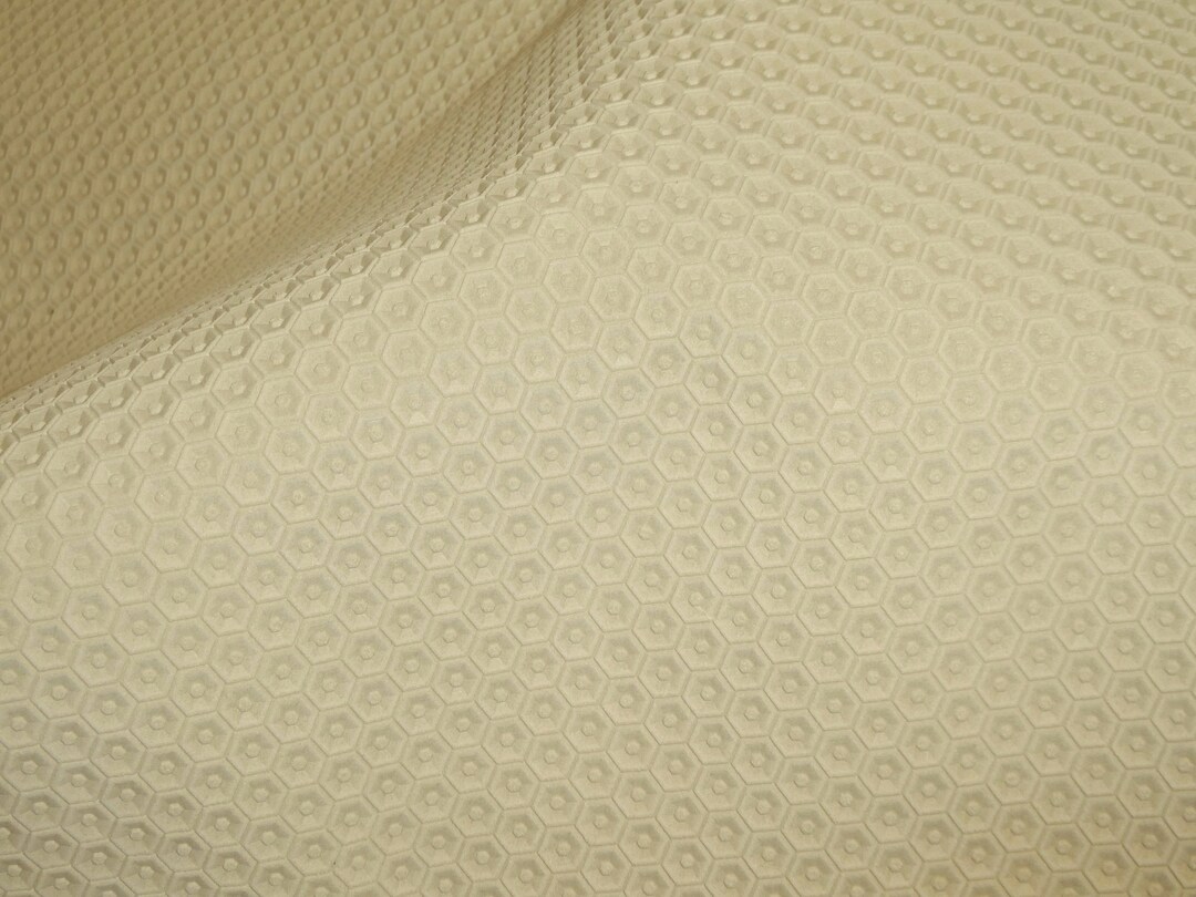 Honeycomb 3-4-5 or 6 Sq Ft EGGSHELL / CREAM Italian Cowhide Leather 3 ...
