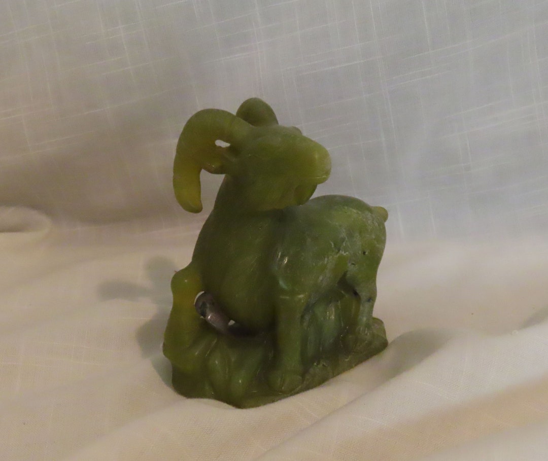 Vintage Hand Carved Jade Mouflan Sheep Firgurine Jade Paperweight - Etsy