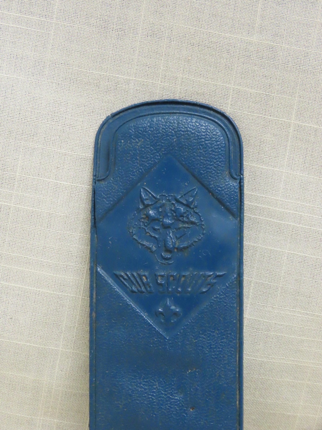 Vintage Wolf Cub Scout Comb Holder - Etsy