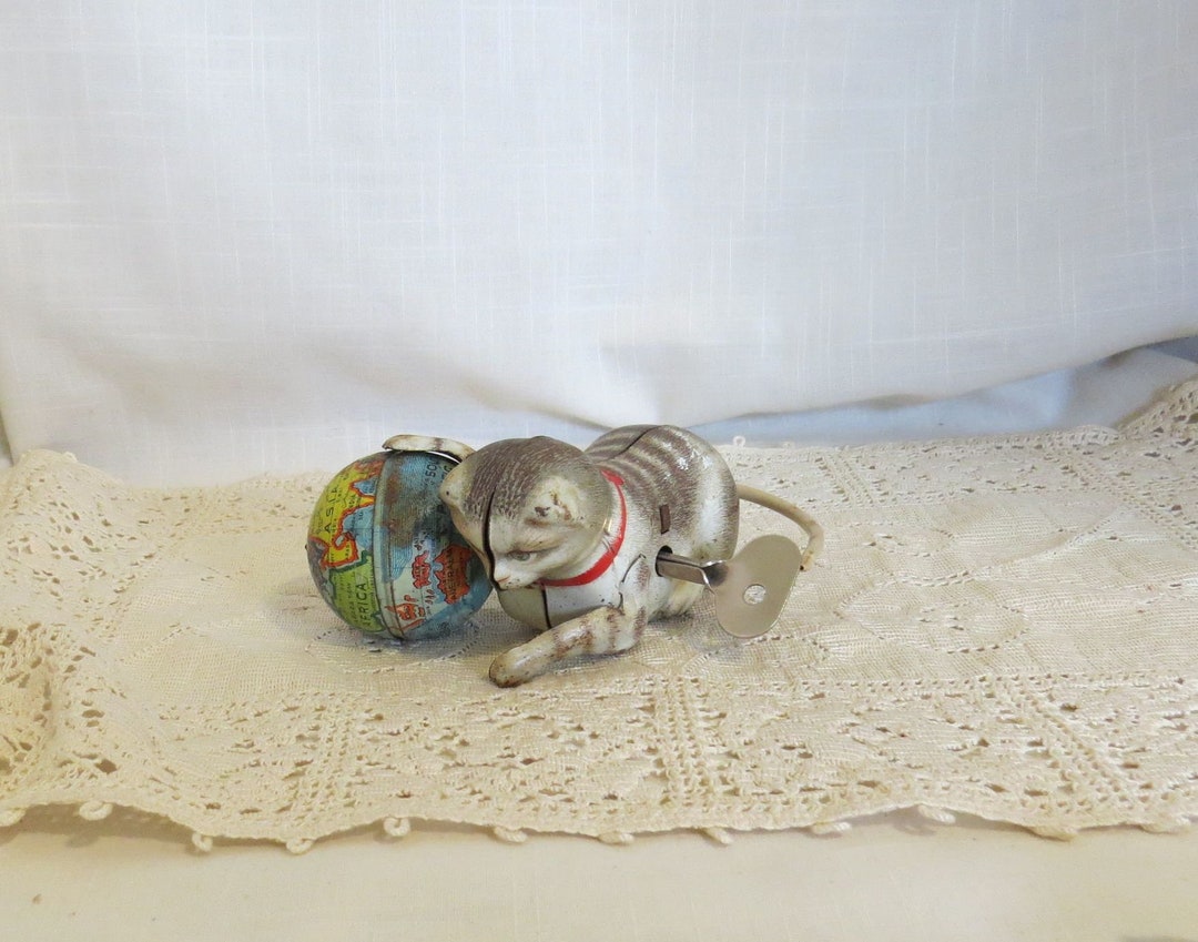 Vintage Clockworks Cat Toy Wind up Cat Toy Lithographed Cat Toy With ...