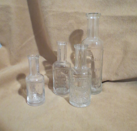 SALE Antique Hoyt Cologne Bottles Lowell Mass 4 Antiq… - Gem