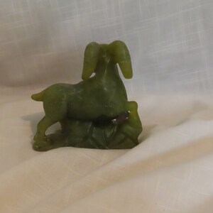Vintage Hand Carved Jade Mouflan Sheep Firgurine Jade Paperweight - Etsy