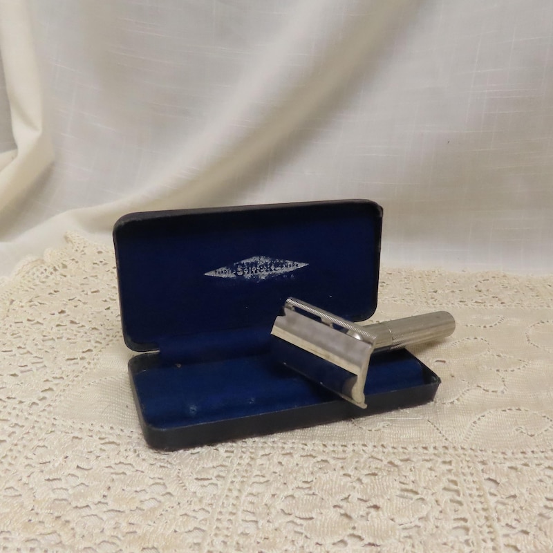 Gillette Razor - Etsy