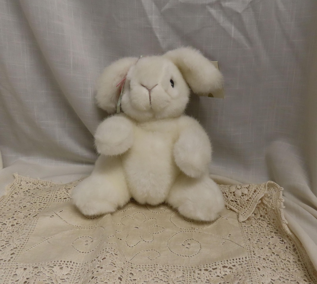 Vintage Gund Bumper Bunny Rabbit Plush Toy With Gotta Get Gund Hang Tag ...