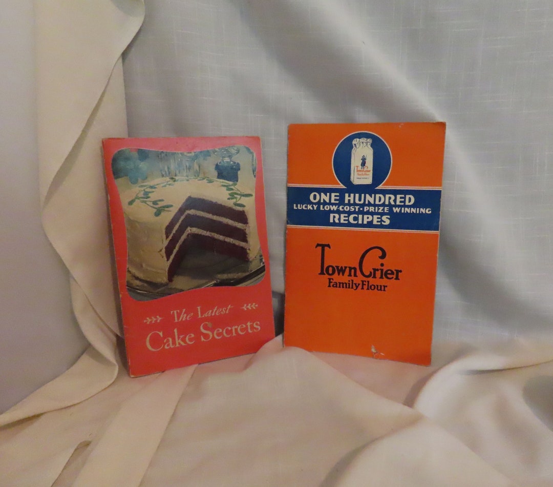 Vintage Flour Advertising Cookbooks Town Crier Swans Down General Foods ...