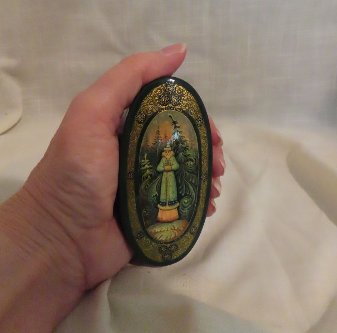 Vitnage Hand Painted Russian Lacquer Box Green Lacquer Box Russian ...