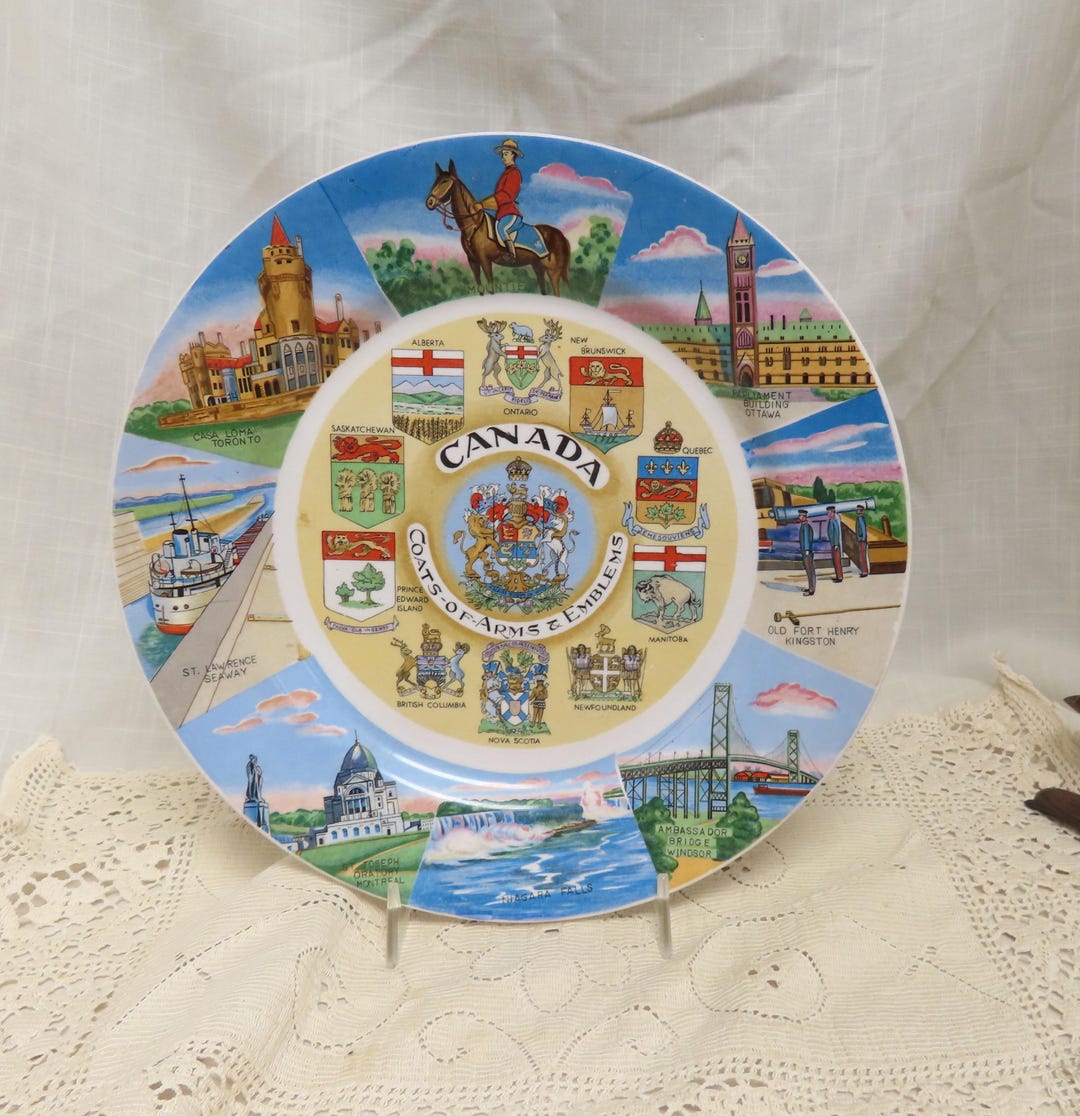 Vintage Canada Multiview Souvenir Plate Mounie Parilment Fort Henry ...