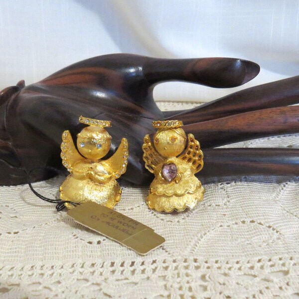 Gold Angel Pin - Etsy