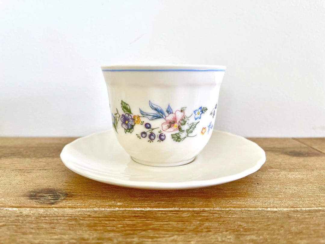 Vintage French Arcopal Teacup Set | Milk Glass | Floral Design | Set of ...
