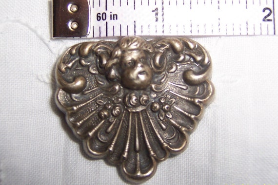 Vintage cherub angel button cover. Antique gold metal… - Gem