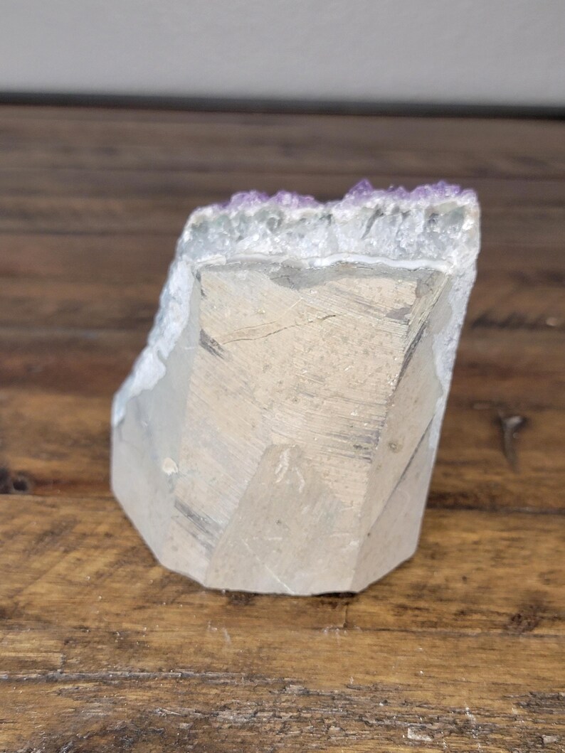 Amethyst With Flat Cut Base: Q2 Crystal Display - Etsy