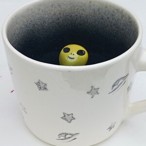 Alien Surprise Mug - Etsy