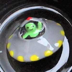 Waving Alien in Stock - Etsy