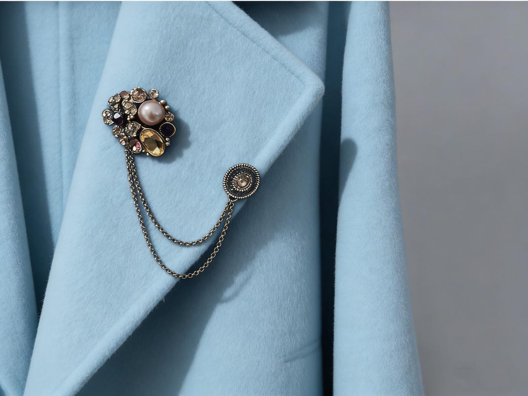 Vintage Flower Brooch With Chain, Antique Gold Floral Lapel Pin With ...