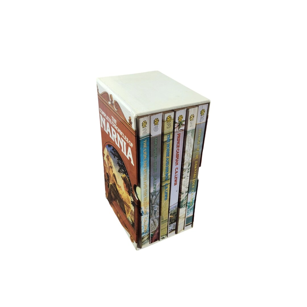 C.S. Lewis Chronicles of Narnia Complete Boxed Set Paperback Lions ...
