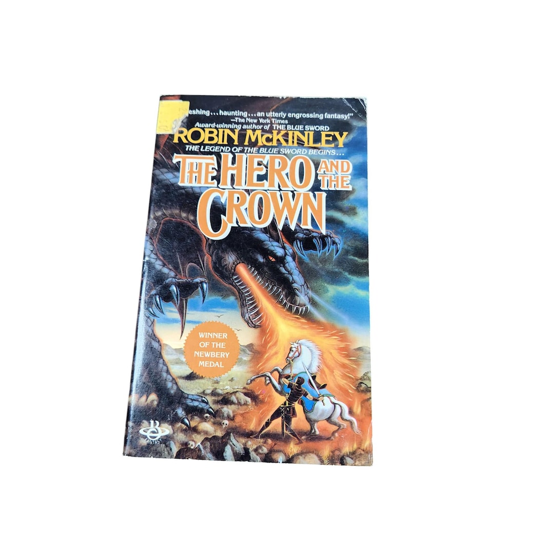 The Hero and the Crown by Robin Mckinley 1987 Vintage Paperback Book ...