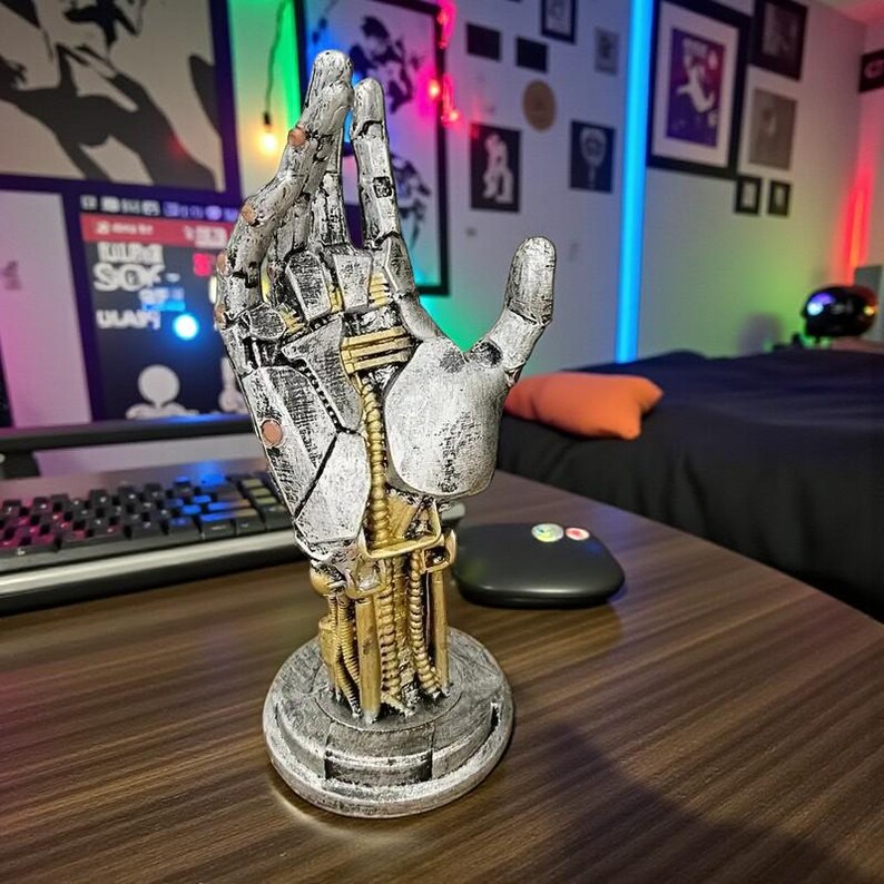 Cyberpunk Mechanical Hand Sculpture Desktop Decor for Gamers - Etsy