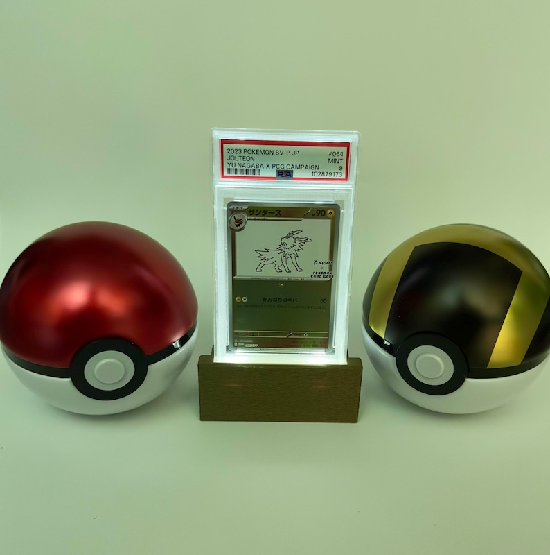 LED Pokémon Card Display With Battery – Illuminated Card Holder for PSA ...