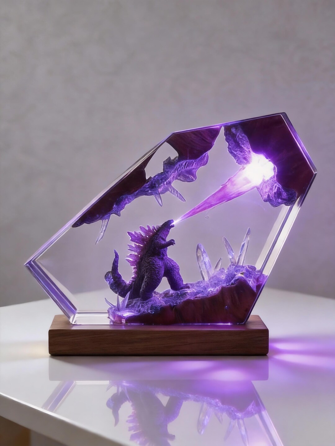 Resin Lamp: Handmade Monster Night Light, Epoxy Wood Decoration - Etsy
