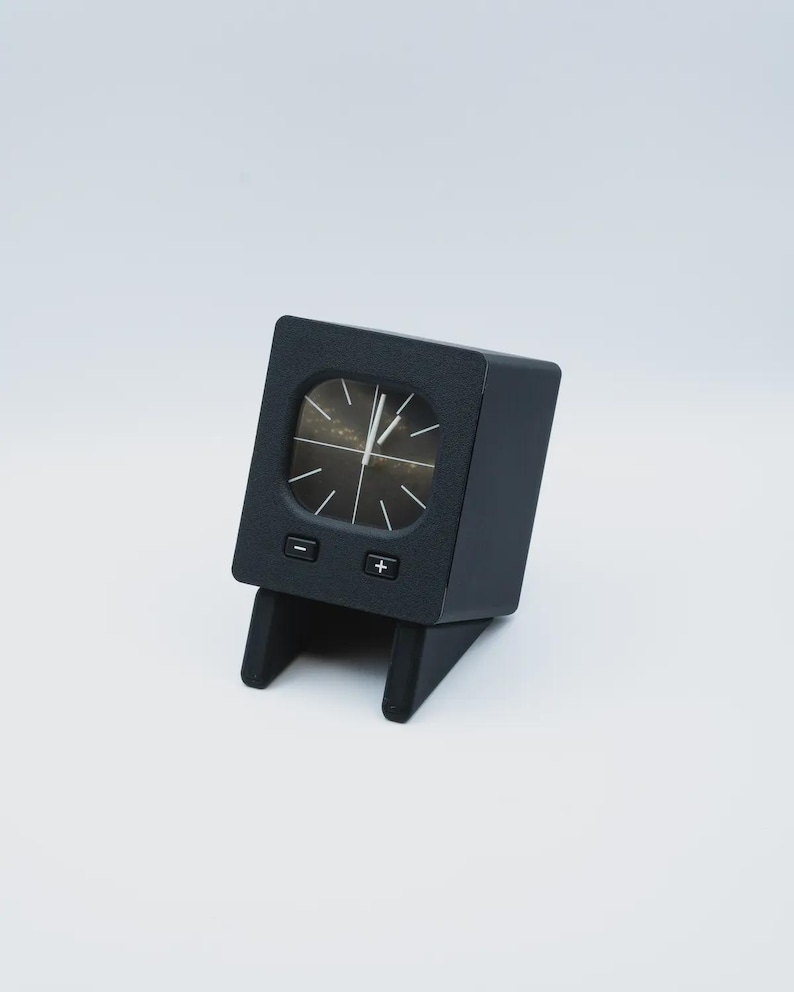LEGACY 3 - BMW E30 Analog Clock - Etsy