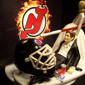 Hockey Sports Team NEW JERSEY DEVILS Bride and Groom Wedding Cake ...