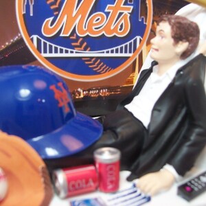 NEW YORK METS Baseball or Your Team Bride and Groom Funny Wedding Cake ...
