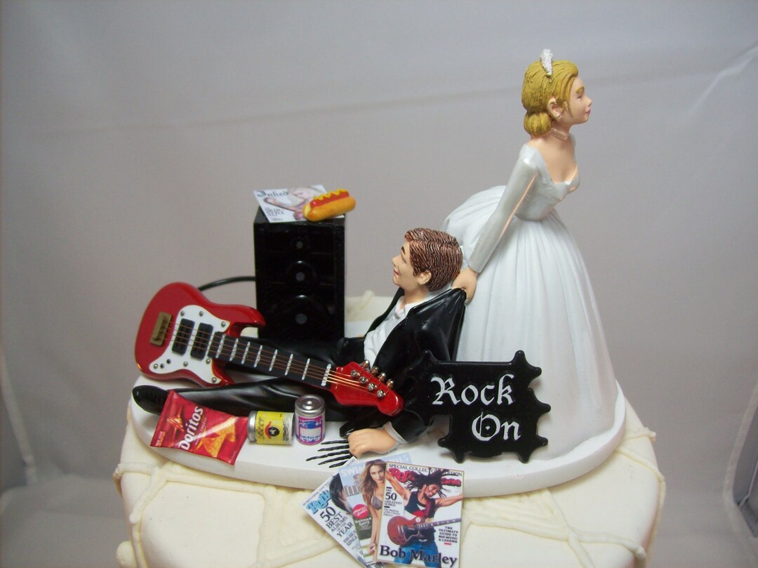 NEW No More ROCKIN Red/white Electric GUITAR Funny Wedding Cake Topper ...