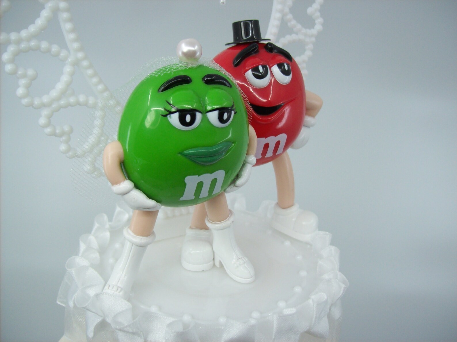 Funny M & M Green and Red Bride and Groom Wedding Cake Topper - Etsy