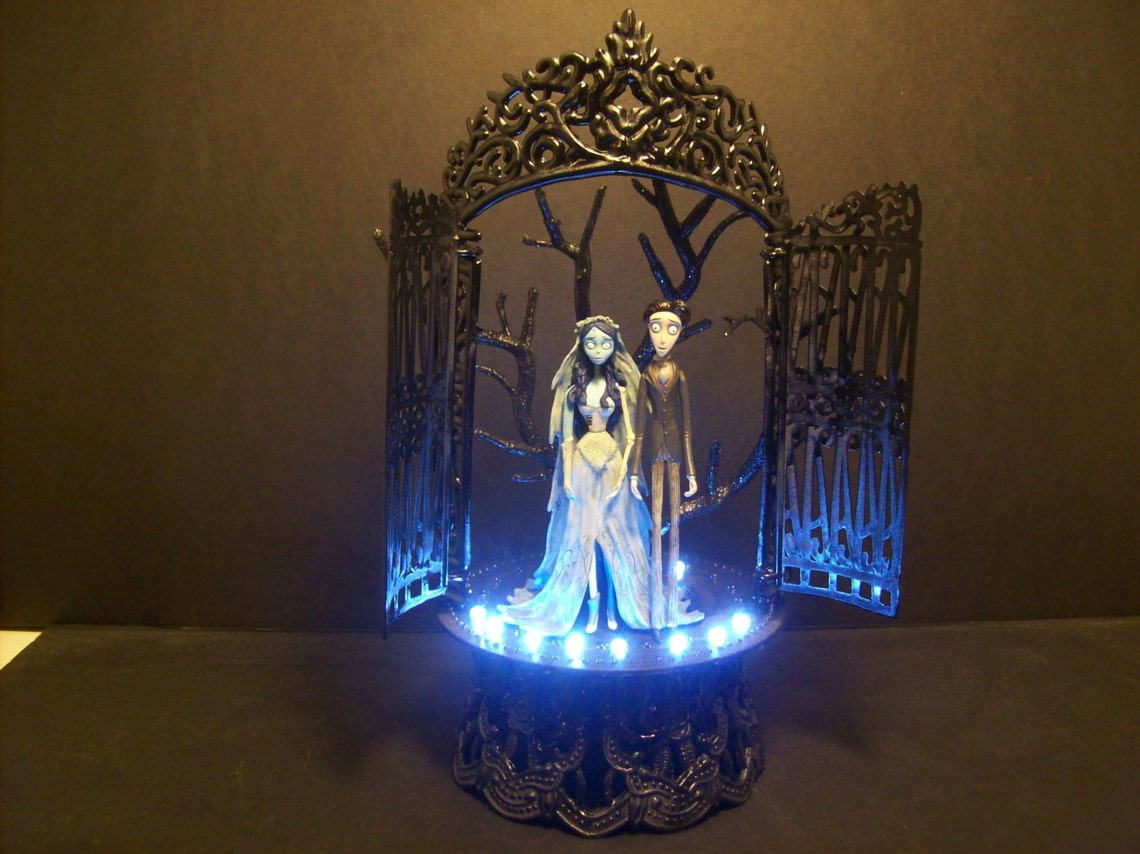 Corpse Bride & Victor Bride and Groom Wedding Cake Topper White Lights ...