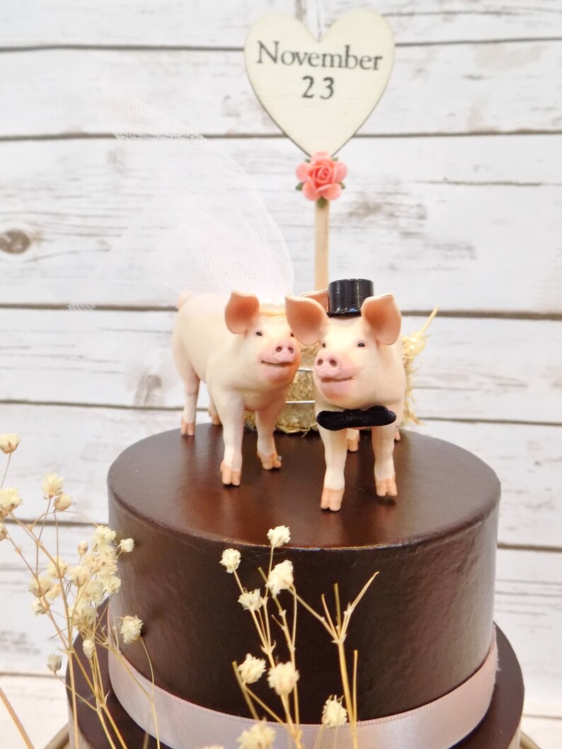 Pig Farm Wedding Cake Topper Country Farmhouse Wedding Decor | Etsy